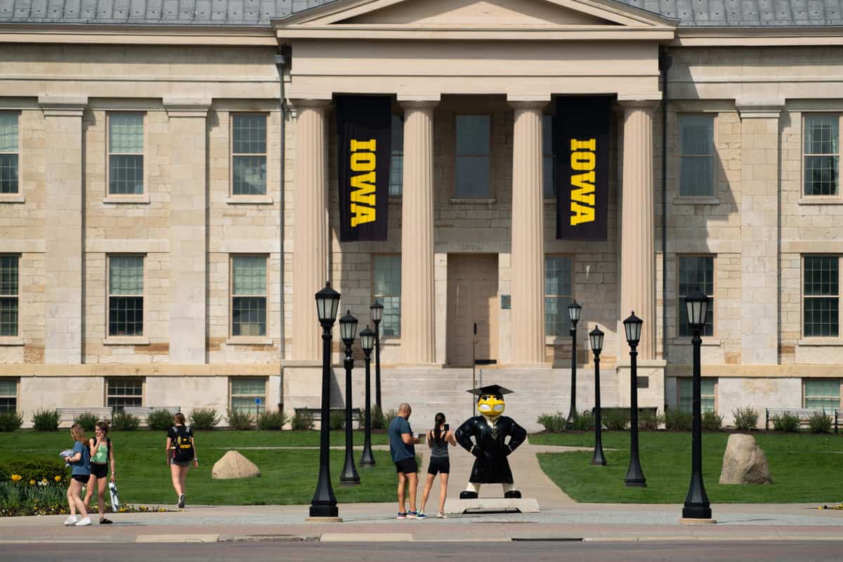 Congratulations to our spring 2023 graduates! – Need to Know